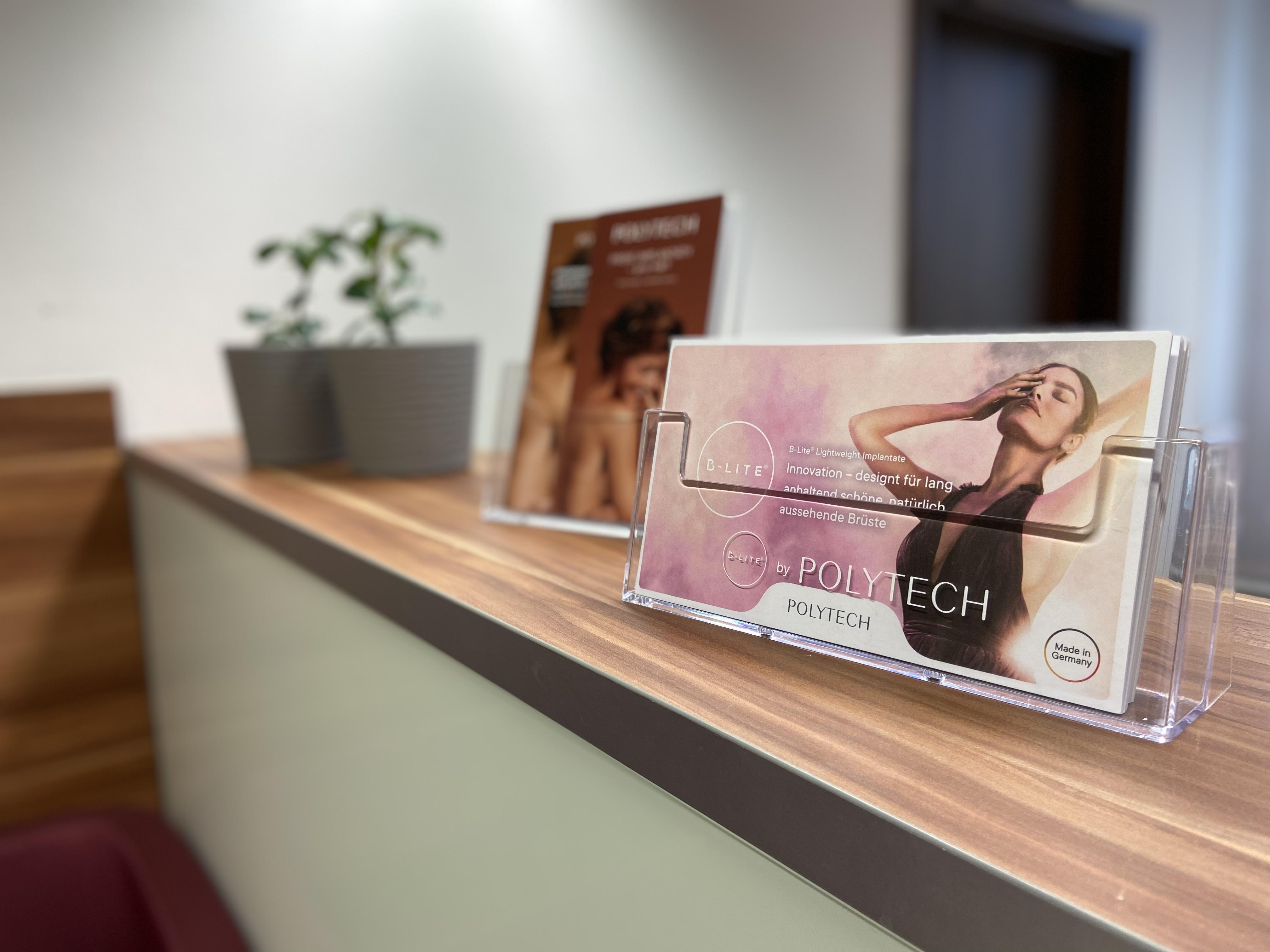 MUDr. Jan Bouda - International - Estheticon.de