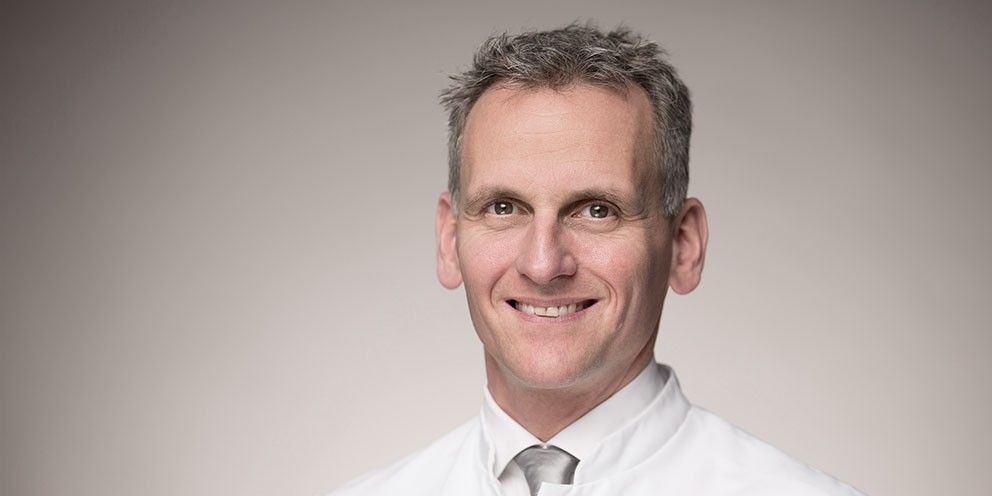 Priv.-Doz. Dr. med. Michael Pelzer - Estheticon.de
